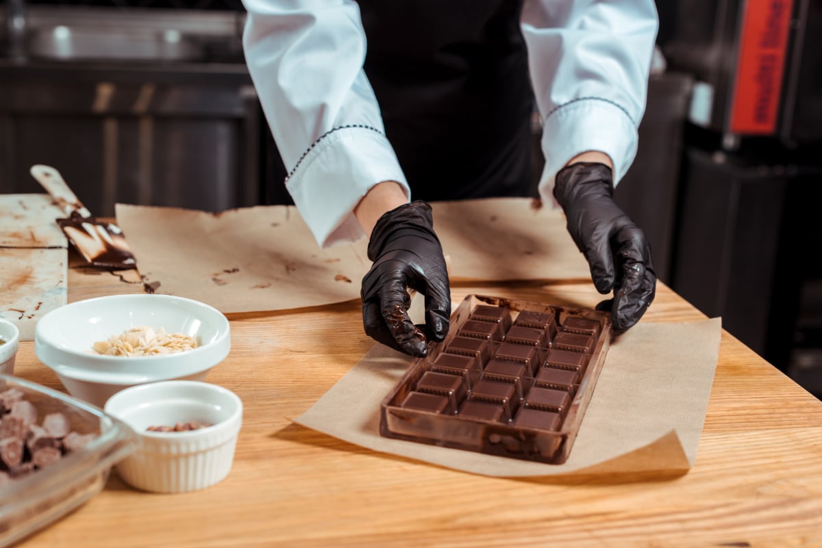 Chocolate Stuck in Mould 5 Tips to Demould It Properly